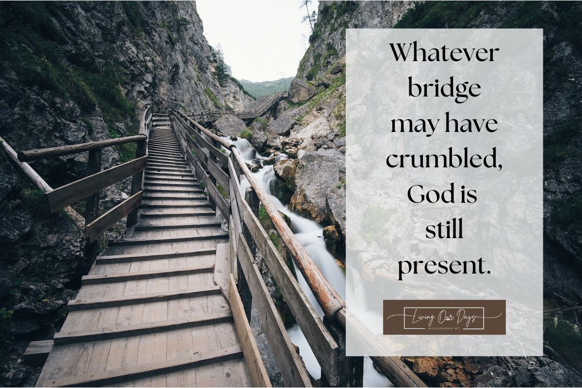 Two Strategies for Navigating in a World of Temporary Connections – Living Our Days